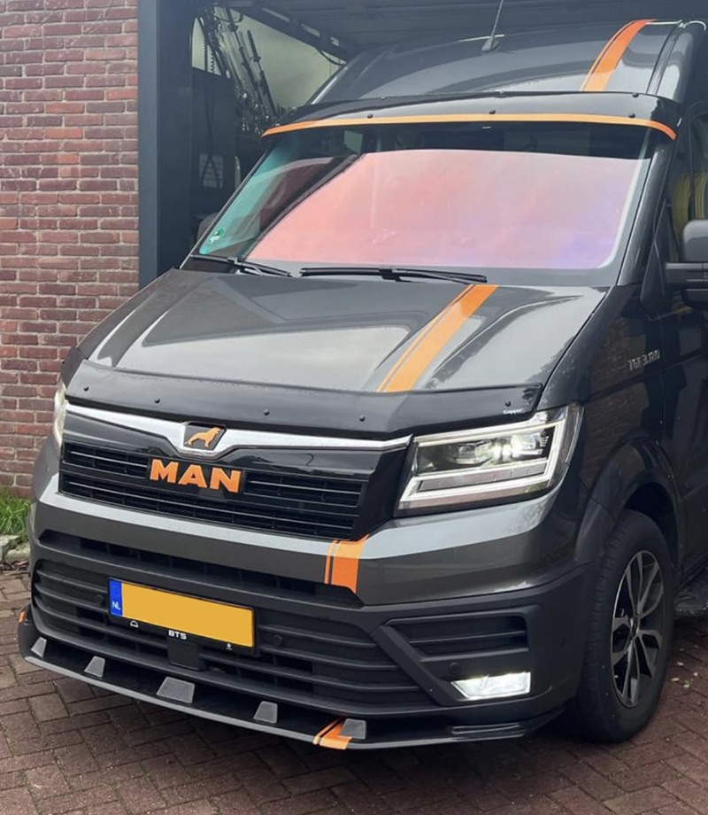 Red Lava Chameleon folie 101 cm. - WrapGear